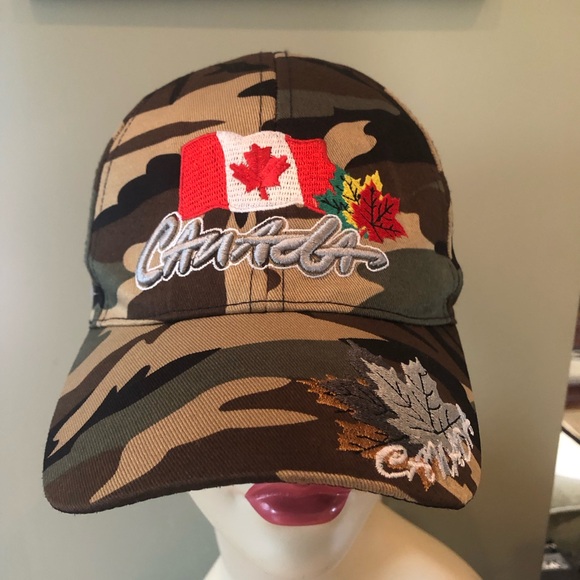 Accessories | 34 Camouflage Canada Cap With Maple Leaf Embroidery ...